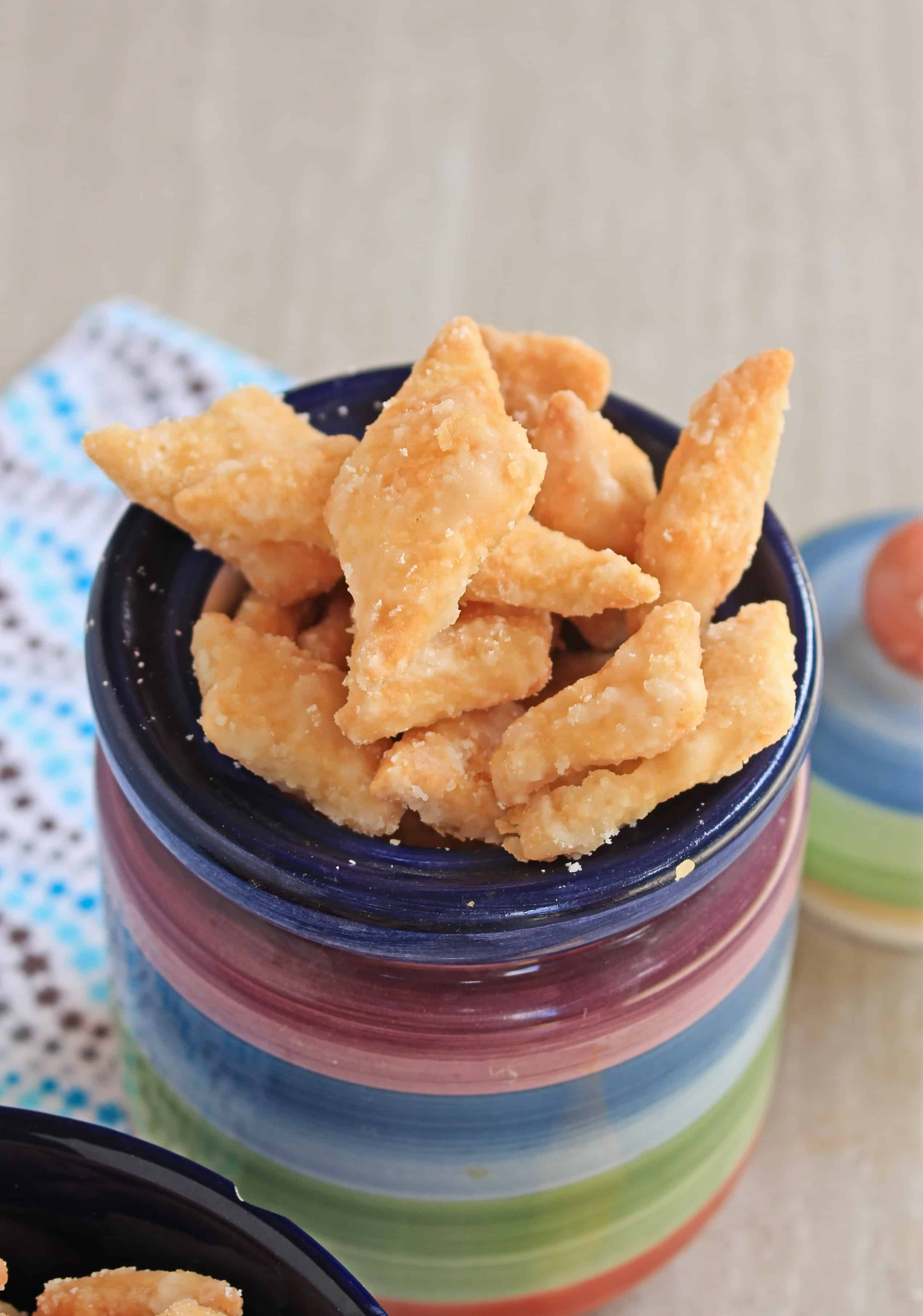 Shakkarpara | Shankarpali | Sugar Coated Diamond Biscuits